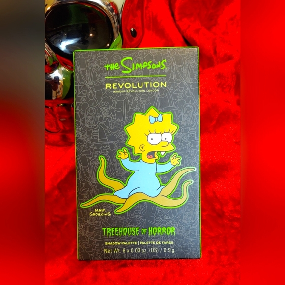 Revolution | Makeup | The Simpsons Treehouse Of Horror Alien Maggie ...